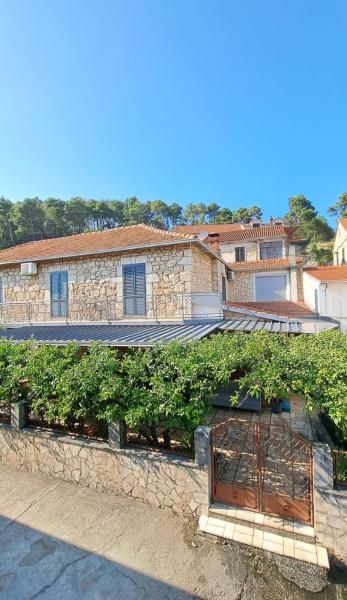 Holiday Home Leonida - Hvar