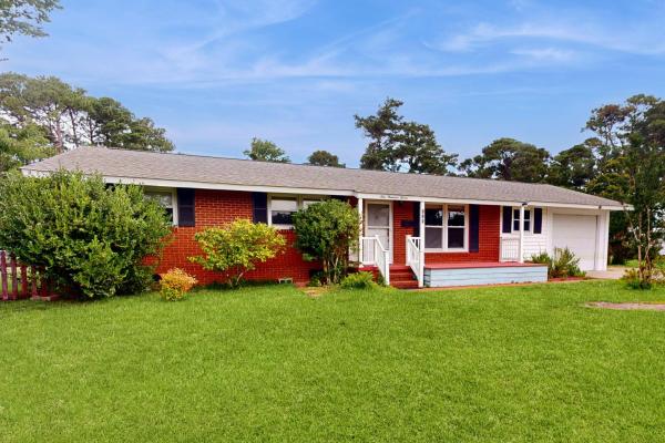 Crescent House - Beaufort