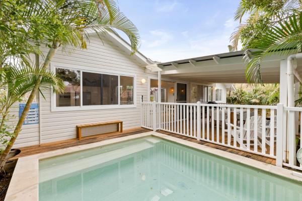 A Perfect Stay - A Summer Cottage - Byron Bay