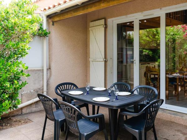 Maison Avec Terrasse Et Parking, Pour 6 Personnes - Fr-1-409-286 - Gruissan