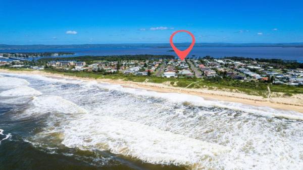 Sea Spray- Private Pool, Beach, Table Tennis - The Entrance