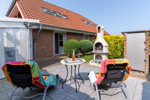 Ferienhaus Ostseecharme Mit Sauna U Garten - Heiligenhafen
