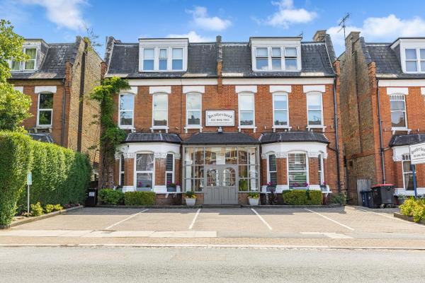 Heatherbank Guest House - Barnet
