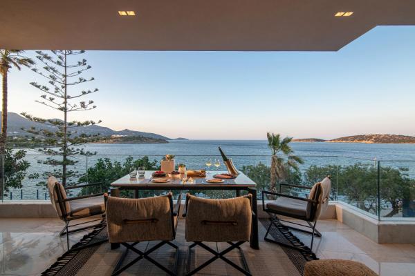 Sea Breeze Luxury Appt - Agios Nikolaos