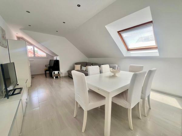 La Sonata Azul - 30606 - Solares