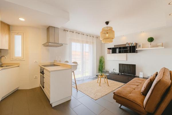 Vacation Home 1 Bed With Pool , Wifi . - Los Cristianos