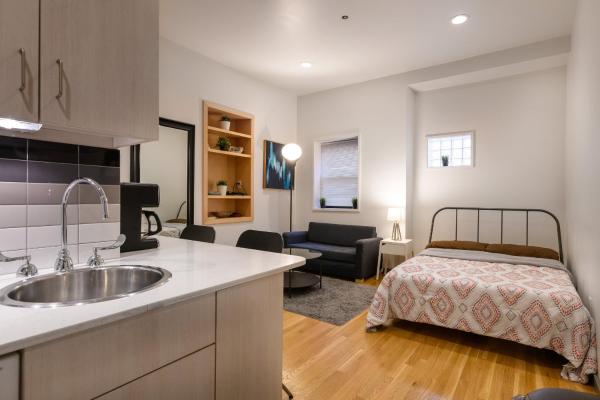 Downtown Retreat Stylish Boston Studio - Boston, MA
