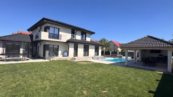 Casira Guesthouse - Oradea