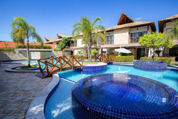 Villas De Fiji: Bangalô Em Condomínio Com Piscinas E Praia A Poucos Passos - Santa Rita
