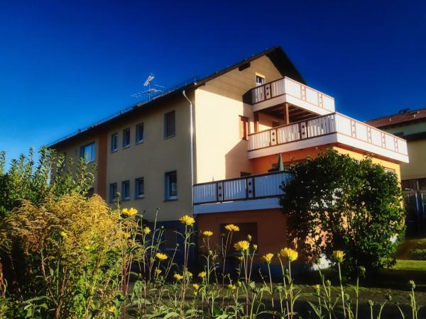 Pension Central Ferienwohnungen - Bad Endbach