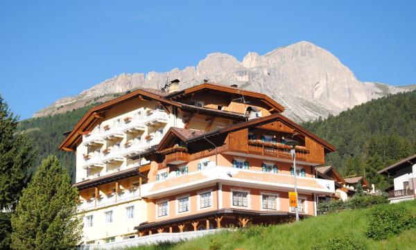 Dolasilla Park Hotel - Canazei