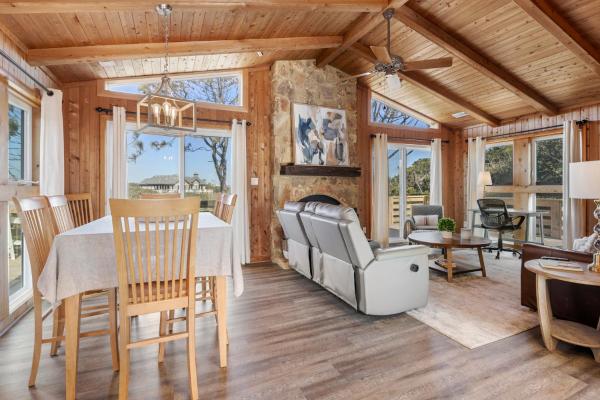 Four Sons - Duck, NC