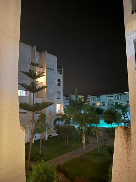 Pool View Apartment - Asilah