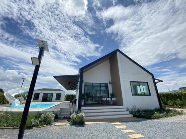 373 Pool Villa - 치앙라이