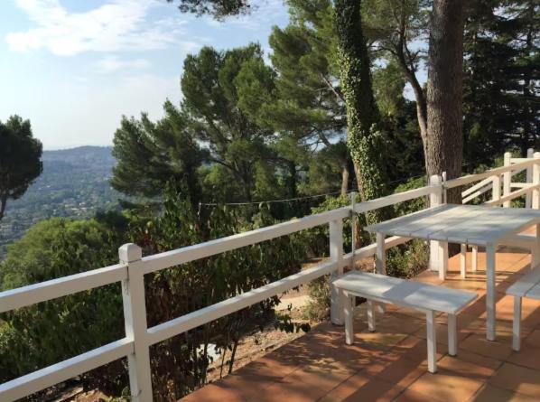 Petite Maison Joyau Avec Vue Imprenable Sur Canne - Mouans-Sartoux