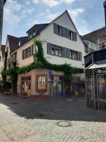 Alte Bahnhofstraße 12 - Karlstadt