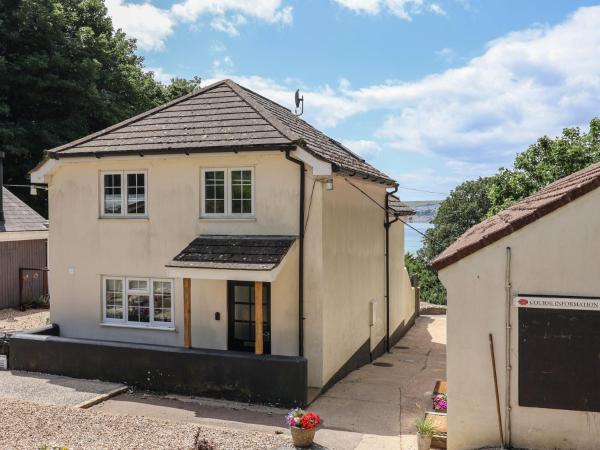 Fairview House - Branscombe