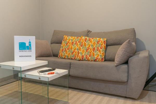 Entrevías Lodging - León