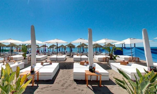 Suite Playa Carihuela Apartamentos - 托雷莫利諾斯