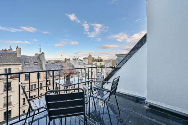 Apartment With Exclusive Terrace - Le Marais - Paris