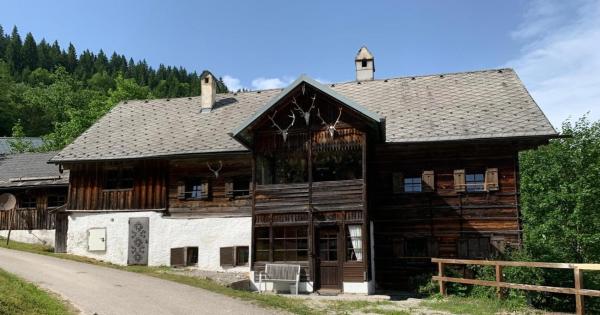 400 Year Old Wooden House - Bad Goisern am Hallstättersee
