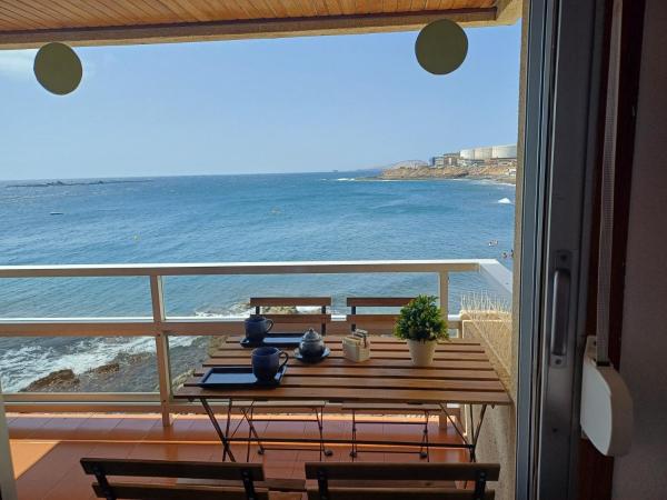 Sobre El Mar By Canariapartment - Oceanfront House With 3 Balconies In Salinetas - Gran Canaria Airport (LPA)