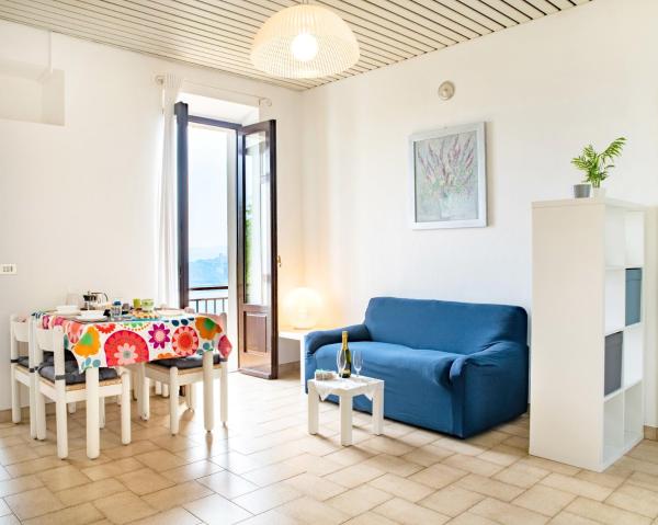 Casa Lina - Apartment With Lake View - Borgomanero