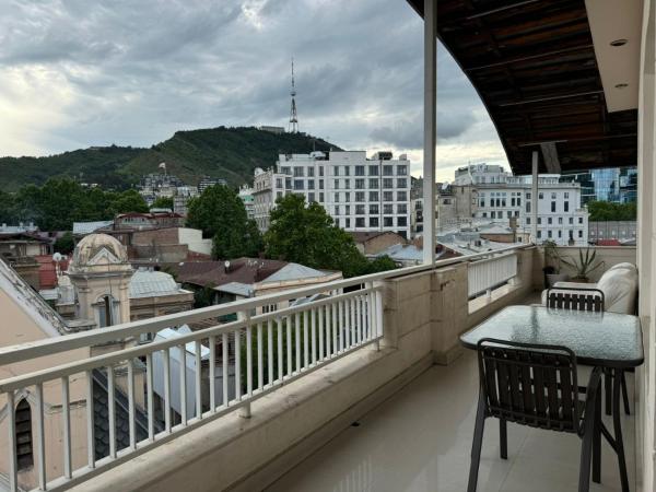 Terrace Nana - Tbilisi