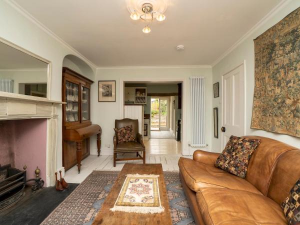 Charming 3 Bedroom House Next To Victoria Park Pass The Keys - Bath