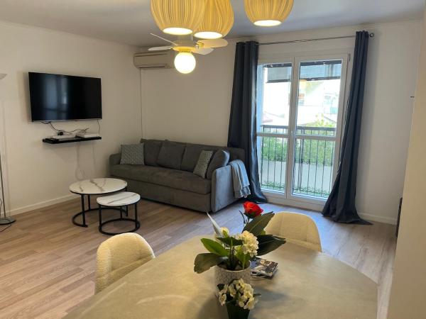4 People Cannes Hyper Centre And Air Conditioning - Cannes