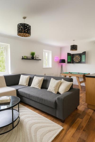Modern 2br Aprt Sleeps 6 Parking ,Pet Welcome - Altrincham