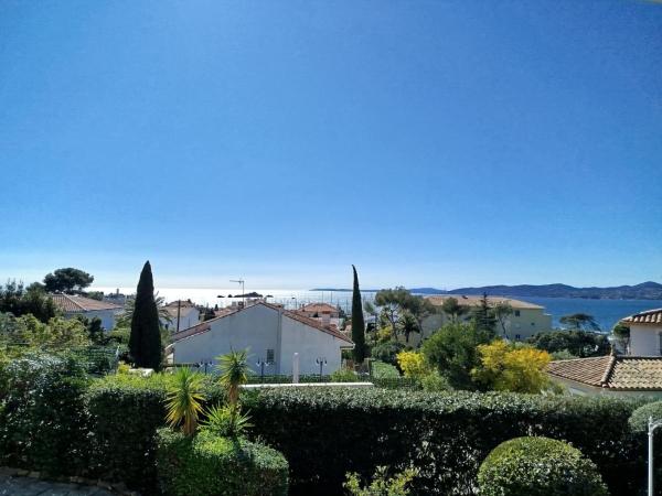 Appt 83m2 Rez De Jardin Dans Villa Parc Privé Balcon Vue Mer - Saint-Raphaël