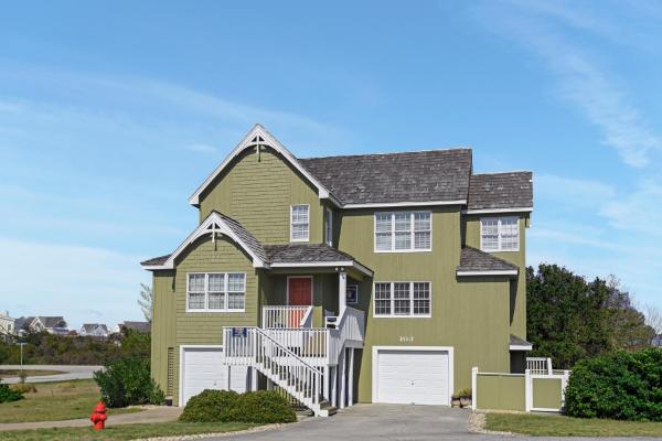 Lauren Lee - Nags Head, NC