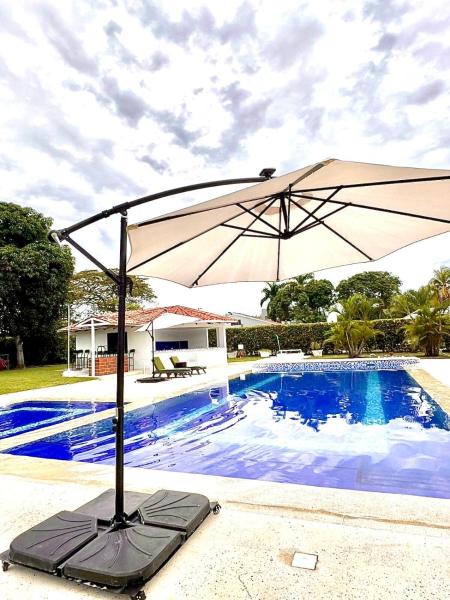 Espectacular Casa Campestre Girardot - Ricaurte - Ricaurte