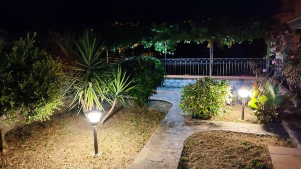 Holiday Home With Garden - Trecchina - Maratea