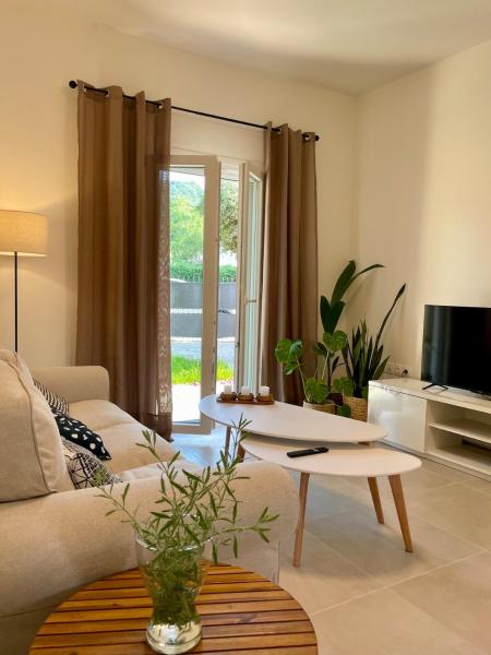 Tati Apartment 2 - Kassiopi