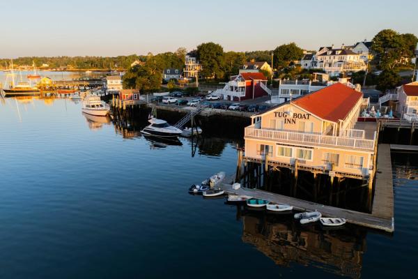 Tugboat Inn - Maine