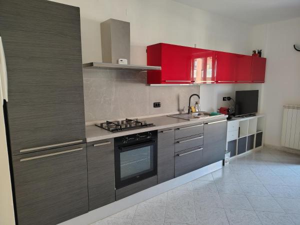 Casa Irene, In Centro Zona Tranquilla E Vicino Alle Spiagge - Albenga