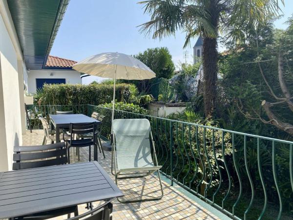 Maison Rénovée à Cambo, 2 Ch, Jardin, Parking, Wifi - Fr-1-495-154 - Espelette