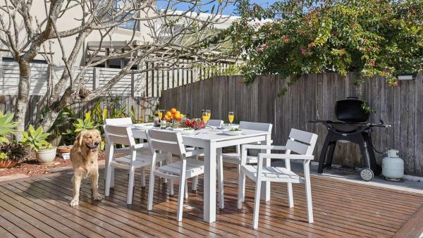 Pippi House - A Quintessential Beach House - Holiday Yamba - Yamba