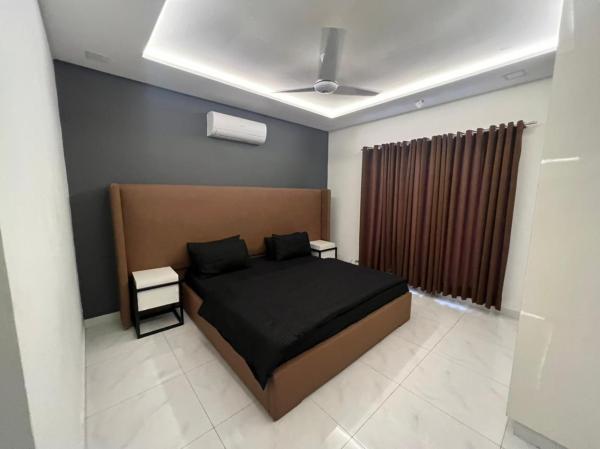 Zameen Opal - Luxury One-bed Suite - Lahore