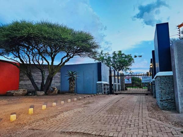 Unique Overnight Polokwane Eco-friendly & Solar Powered - Polokwane