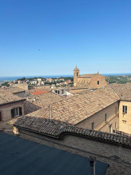 Bb Da Primo La Vista Sul Borgo - Loreto