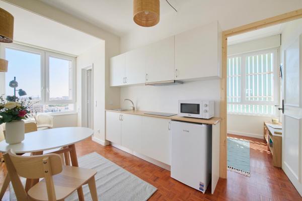 Bright Apartment In Saldanha - Loures