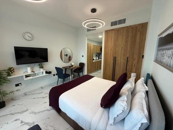 Central Stay Studio Apartment Near Cleveland And Abu Dhabi Mall - Abu Dhabi