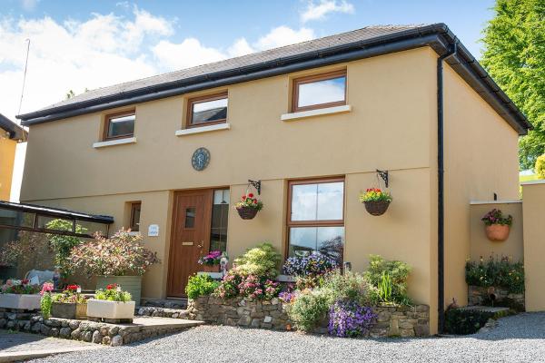 Green Meadow Farm Holiday Cottages - Wicklow