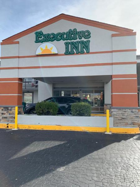 Executive Inn - McDonough, GA
