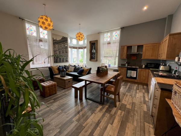 Pass The Keys Historical Victorian Apt For 6 Pets - Matlock