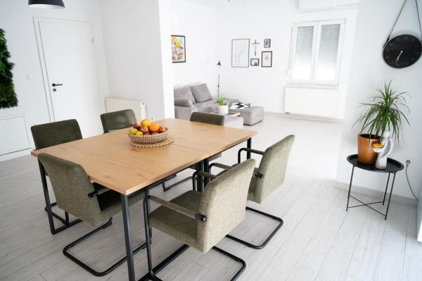 The Sun And The Moon - Zadar