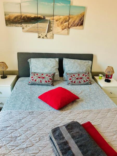 Casa Red Riviera 2 Bedrooms - アンティーブ